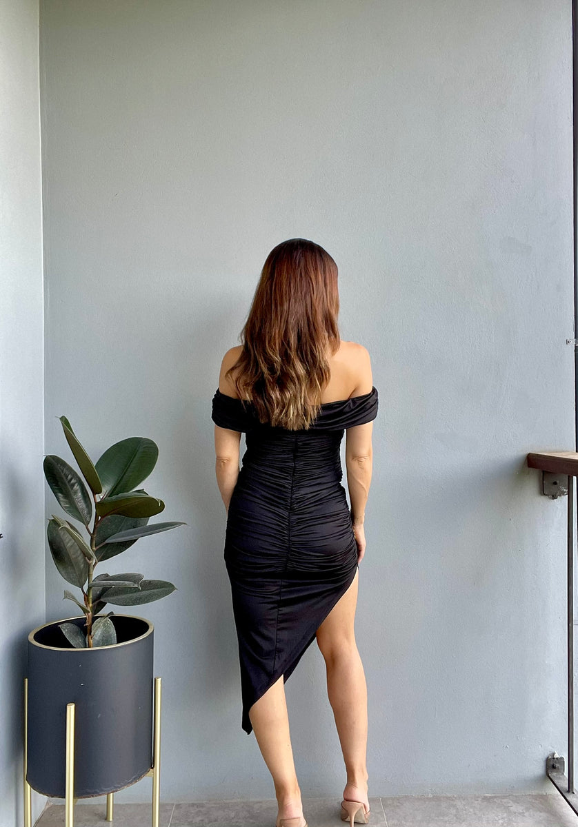 Ruched Dress – Fly Boutique